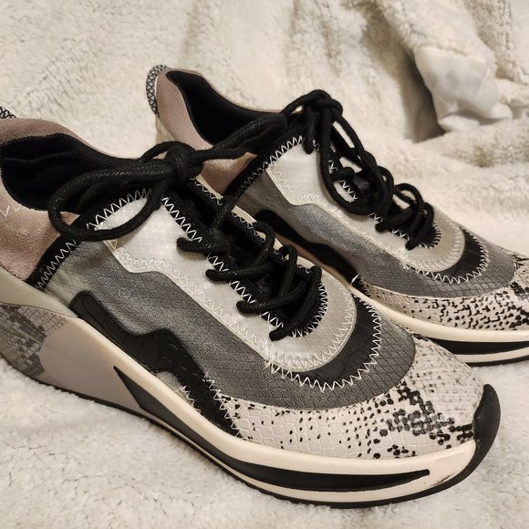 Gianni Bini | Shoes | Gianni Bini Malloy Chunky Colorblock Snake Print ...